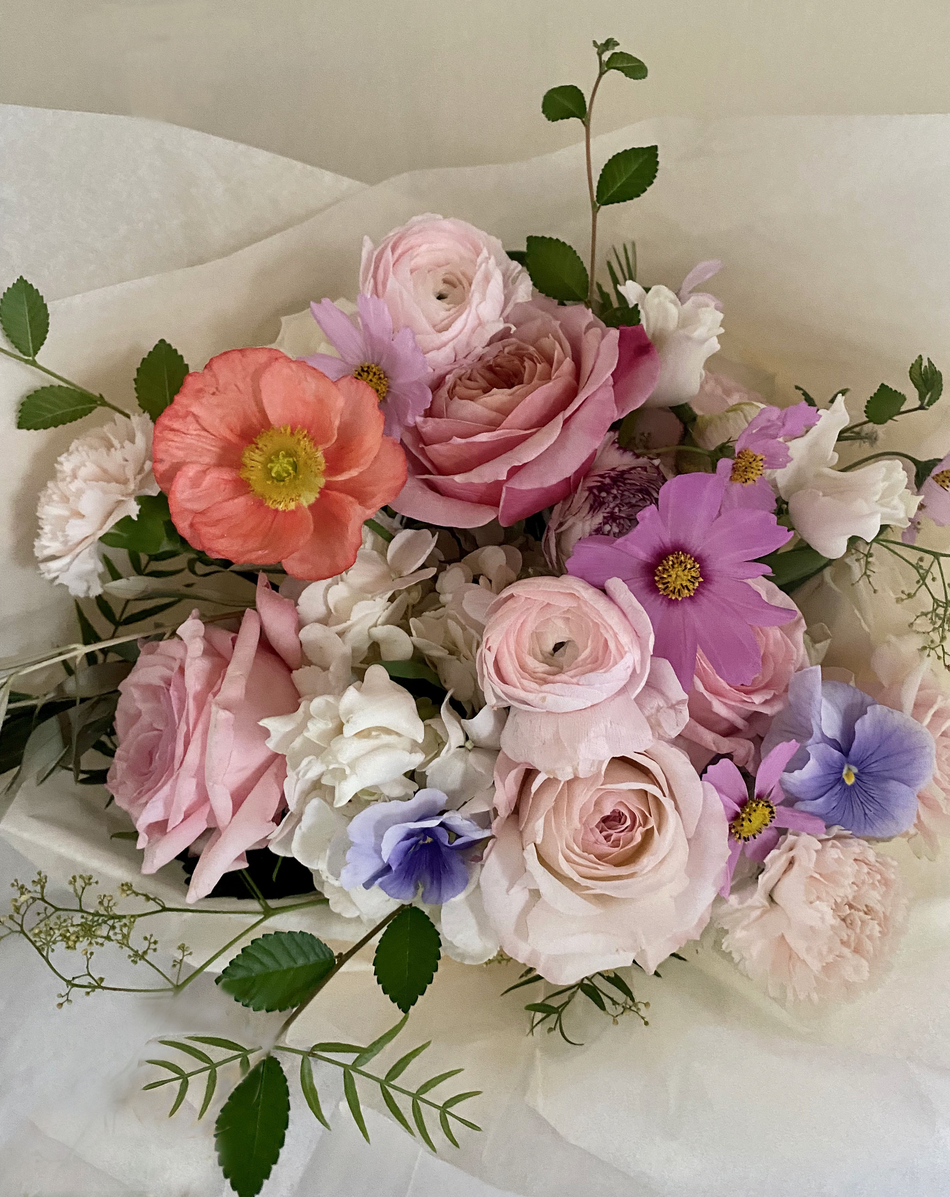 Order Roses online | Same-Day Rose Delivery | Floom